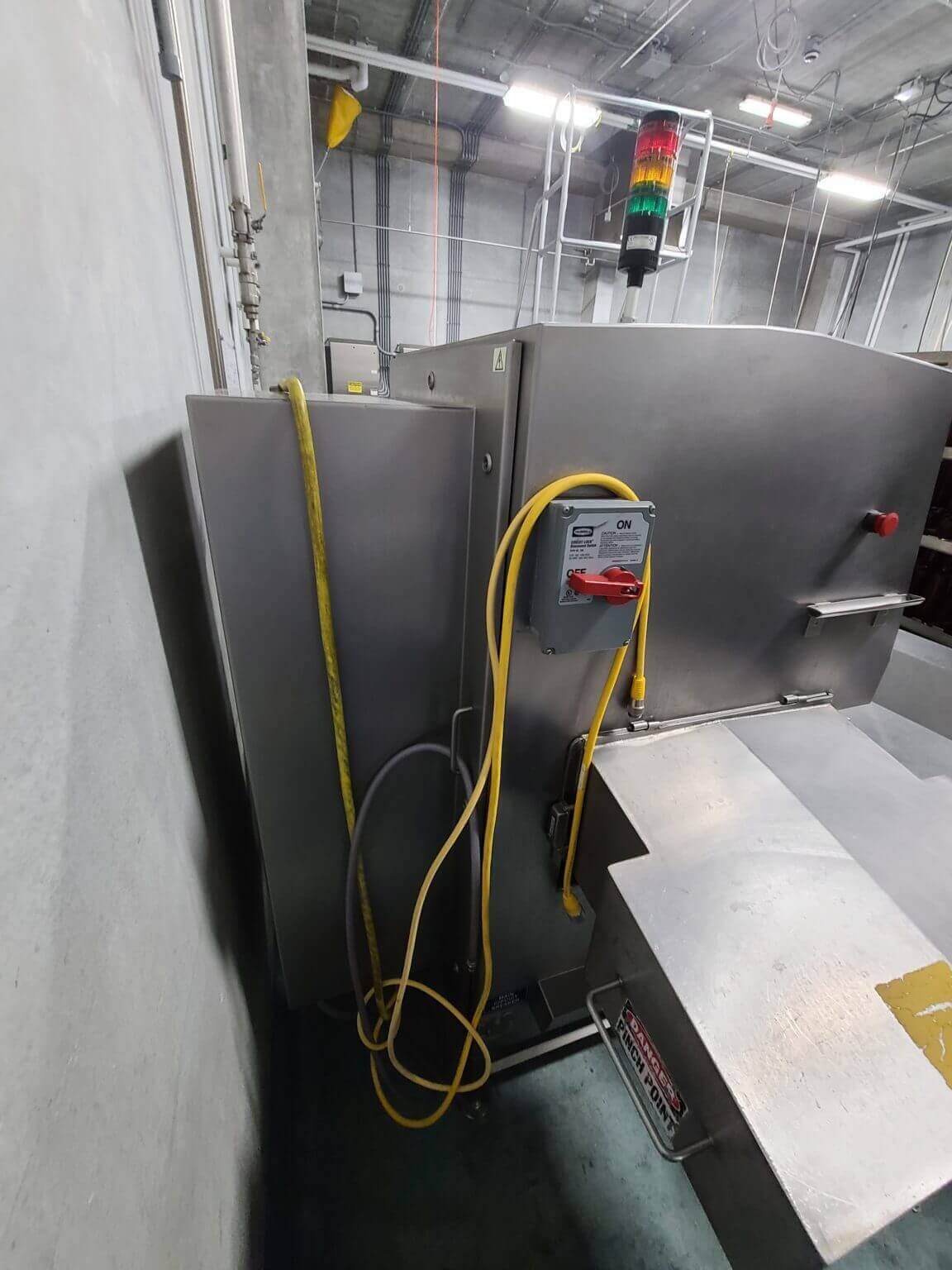 Eagle Bulk Narrow Metal Detector & X-Ray Machine | M&M Equipment Corp