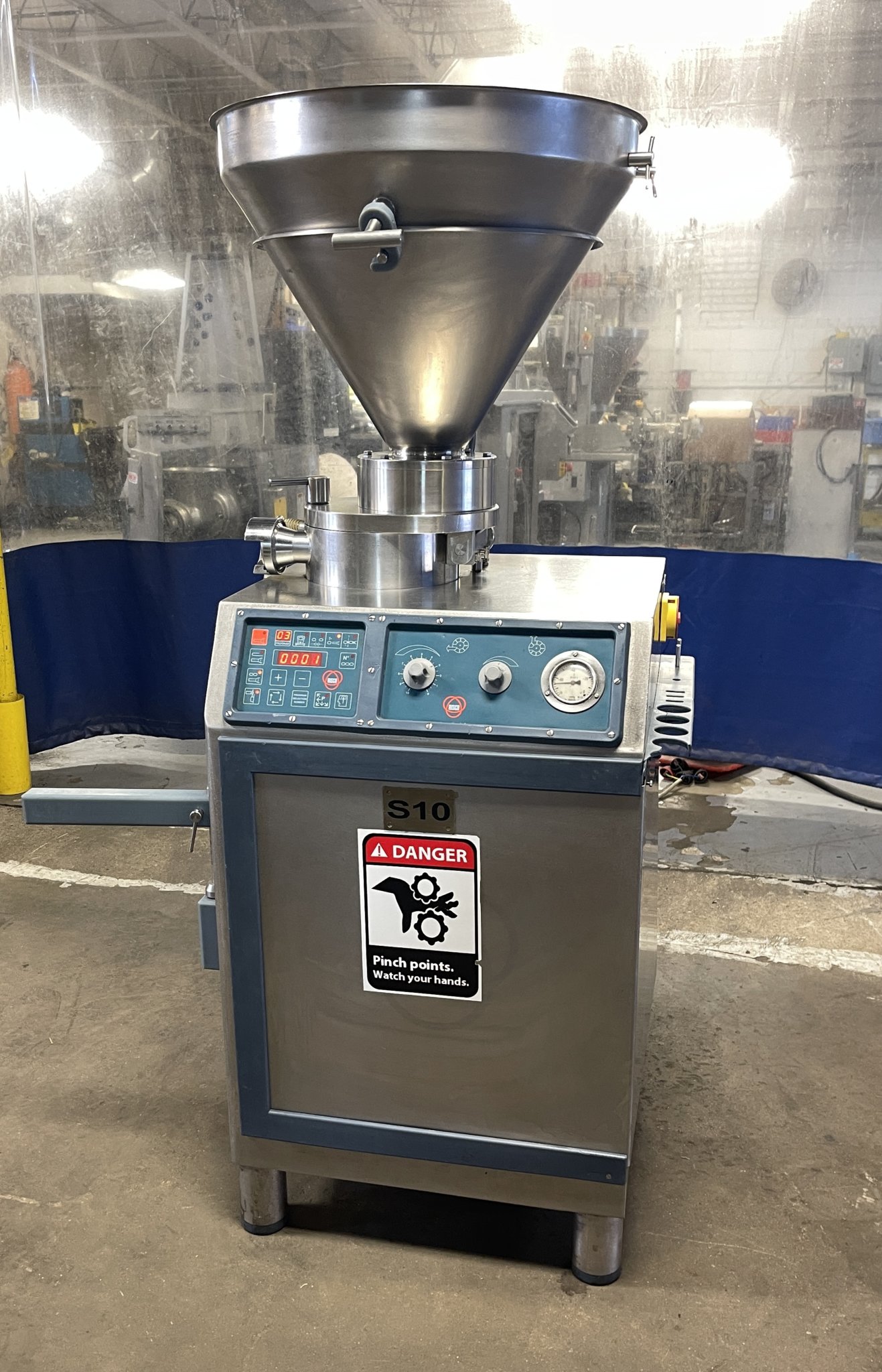 Risco RS 1040-C Vacuum Stuffer | M&M Equipment Corp