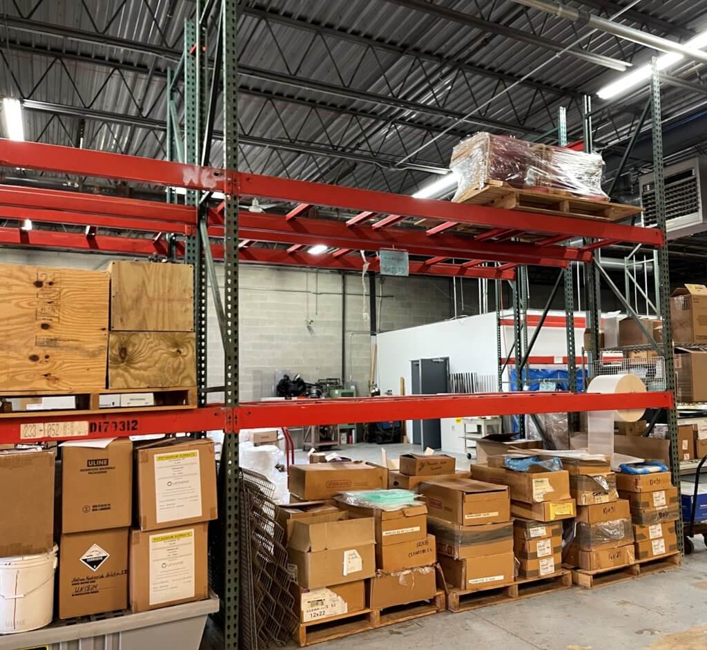 GLOBAL INDUSTRIAL Two Shelf Pallet Racking | M&M Equipment Corp GLOBAL INDUSTRIAL Two Shelf Pallet Racking | M&M Equipment Corp