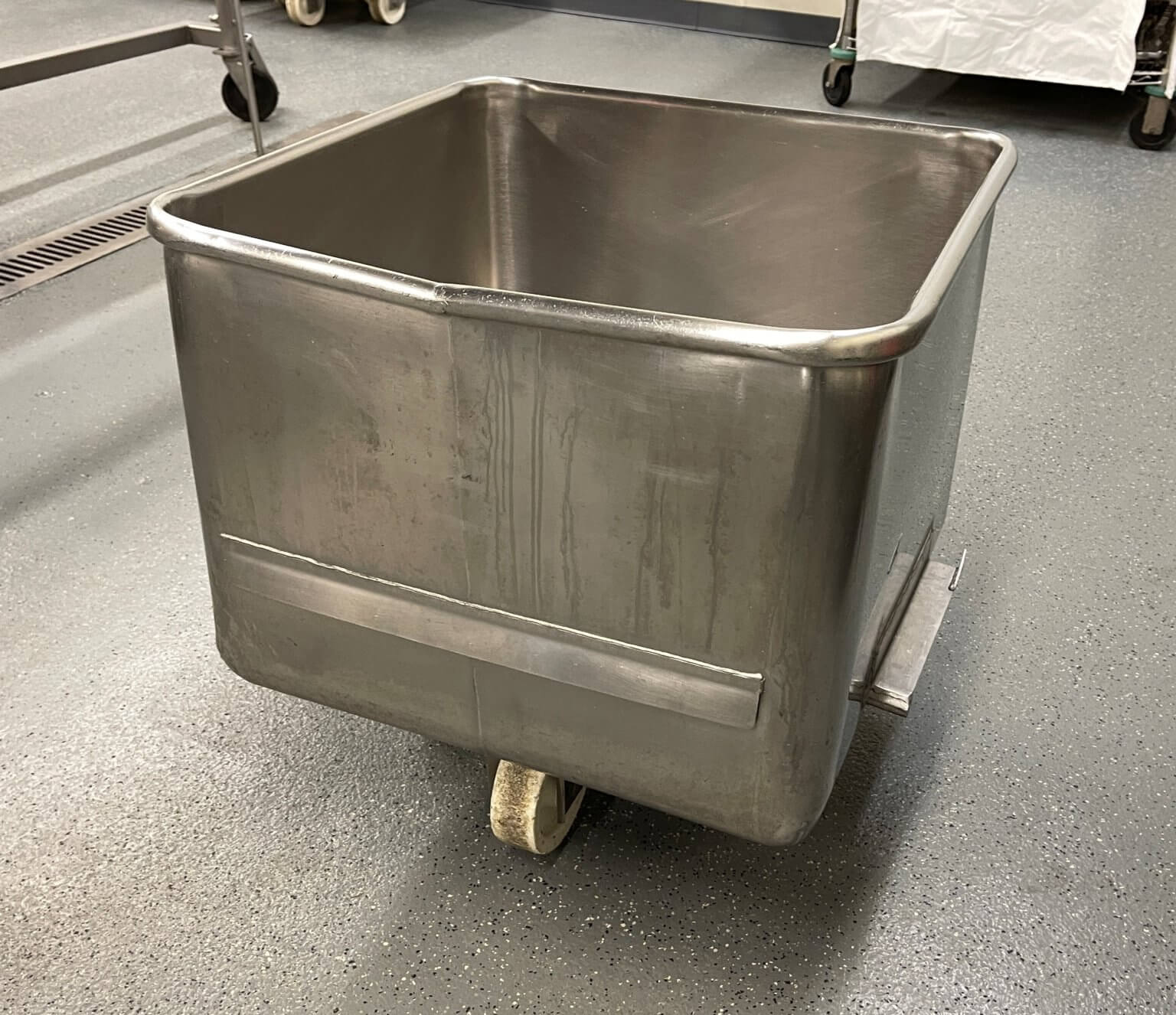Hantover | M&M Equipment Corp