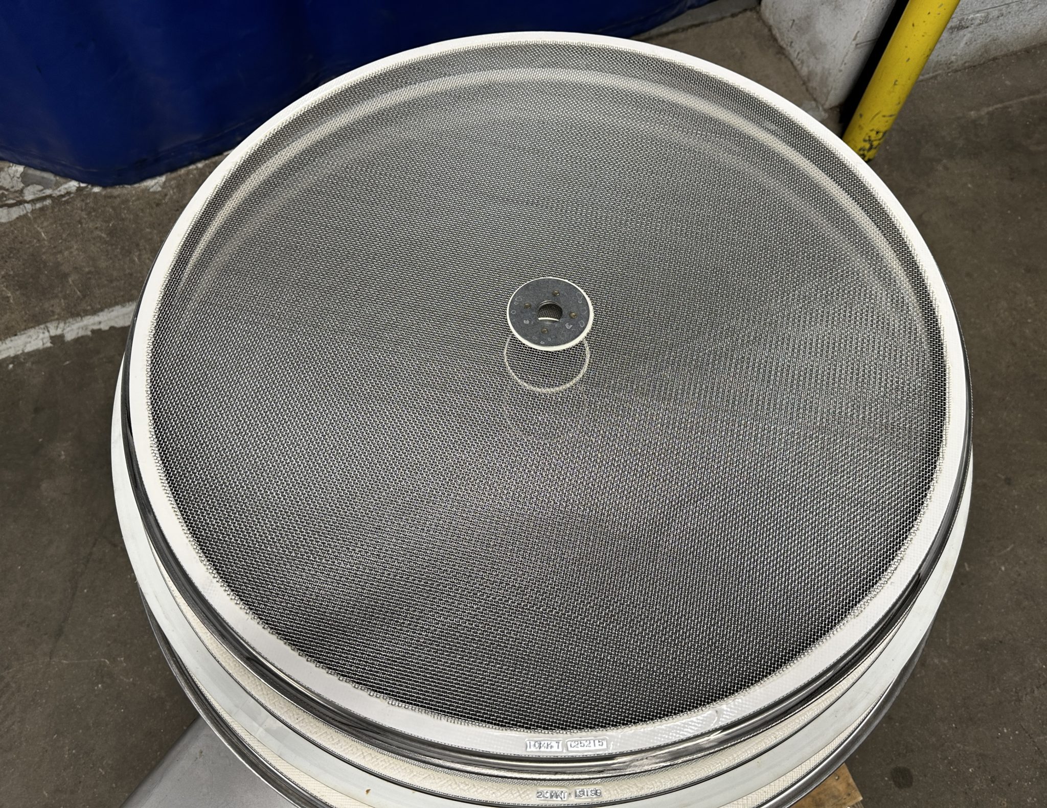 SWECO Vibratory Shaker | M&M Equipment Corp