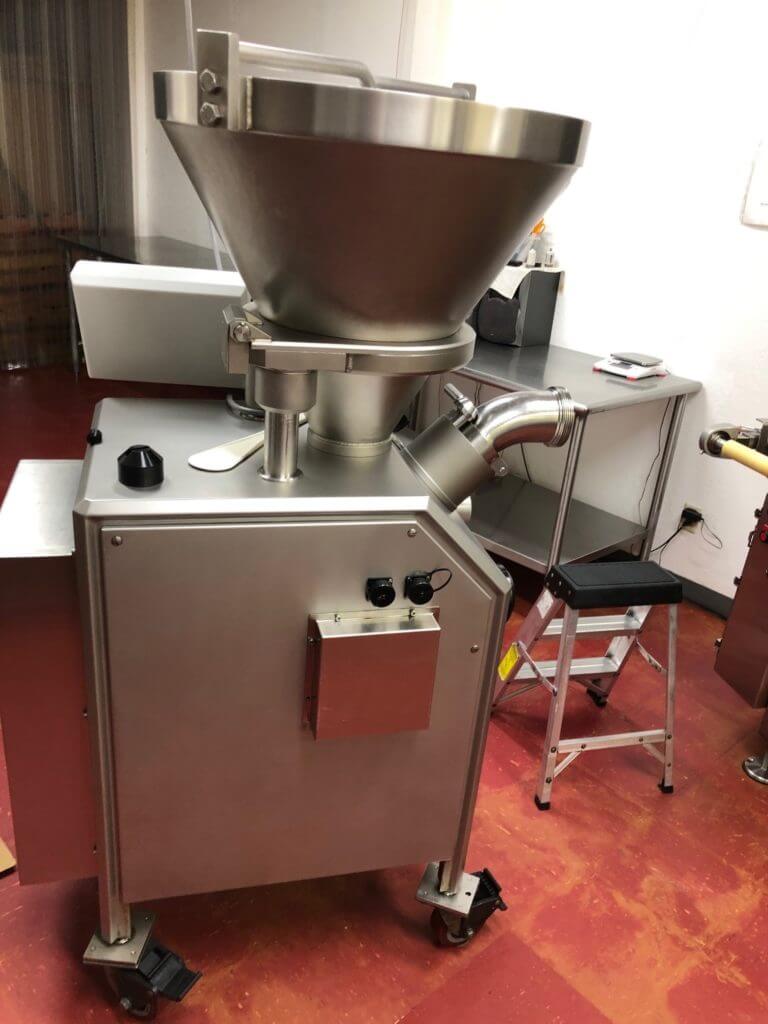 Vemag 500 Vacuum Stuffer with Shuttle Conveyor | M&M Equipment Corp