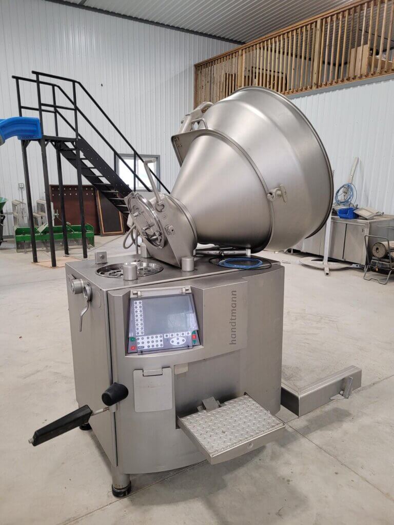 HANDTMANN VF630 Vacuum Stuffer | M&M Equipment Corp