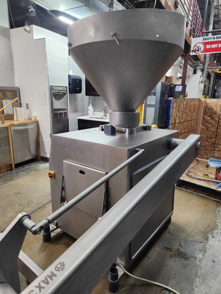 Risco R 505 CP Vacuum Stuffer | M&M Equipment Corp