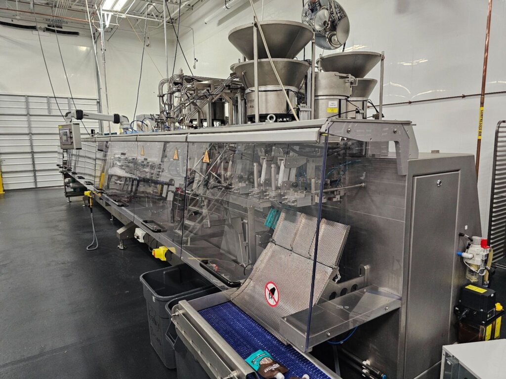 EFFYTEC HB 403 Horiztonal Sachets & Pouch Sealer | M&M Equipment Corp